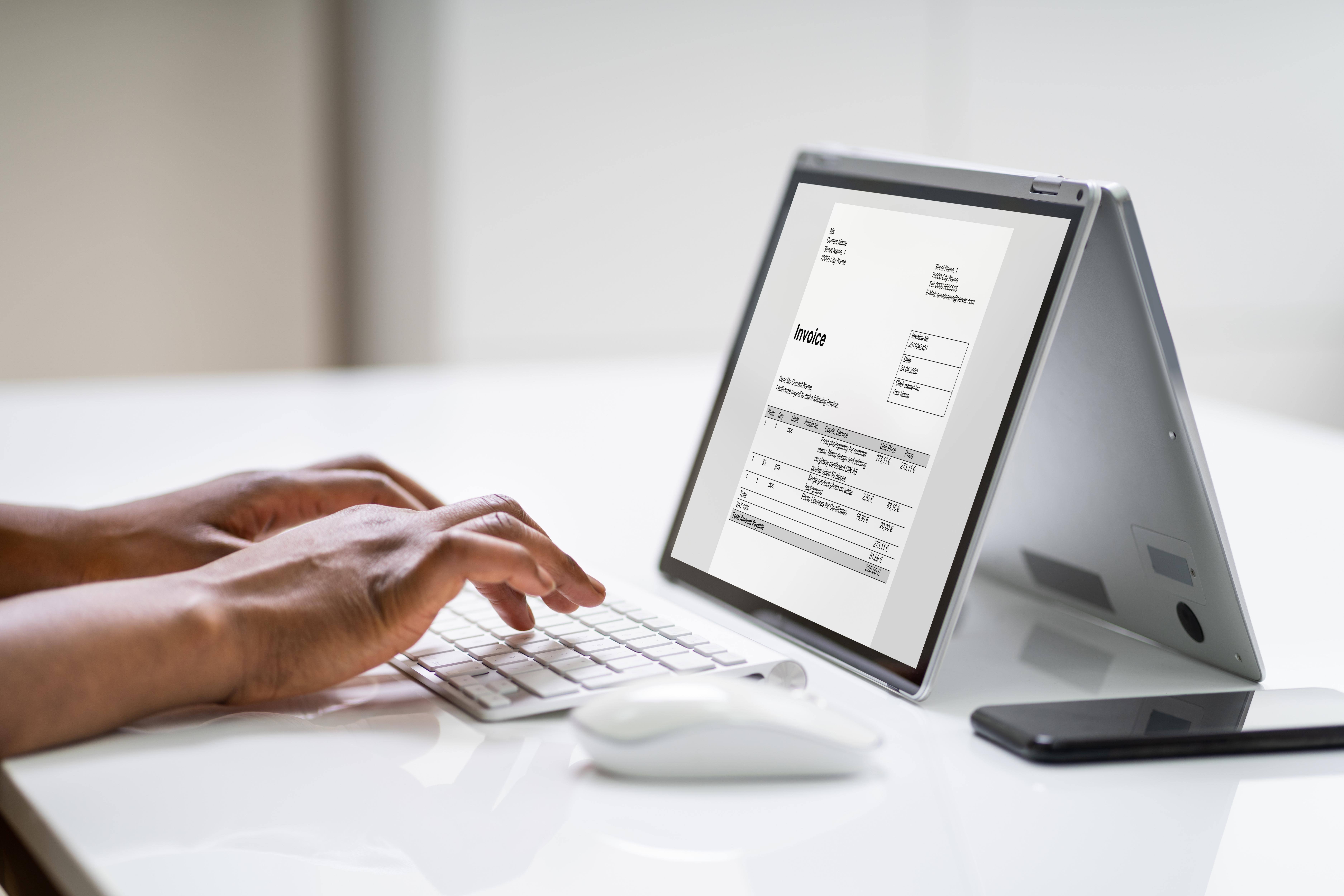 Diferencias entre timbrar y emitir un CFDI | Prodigia